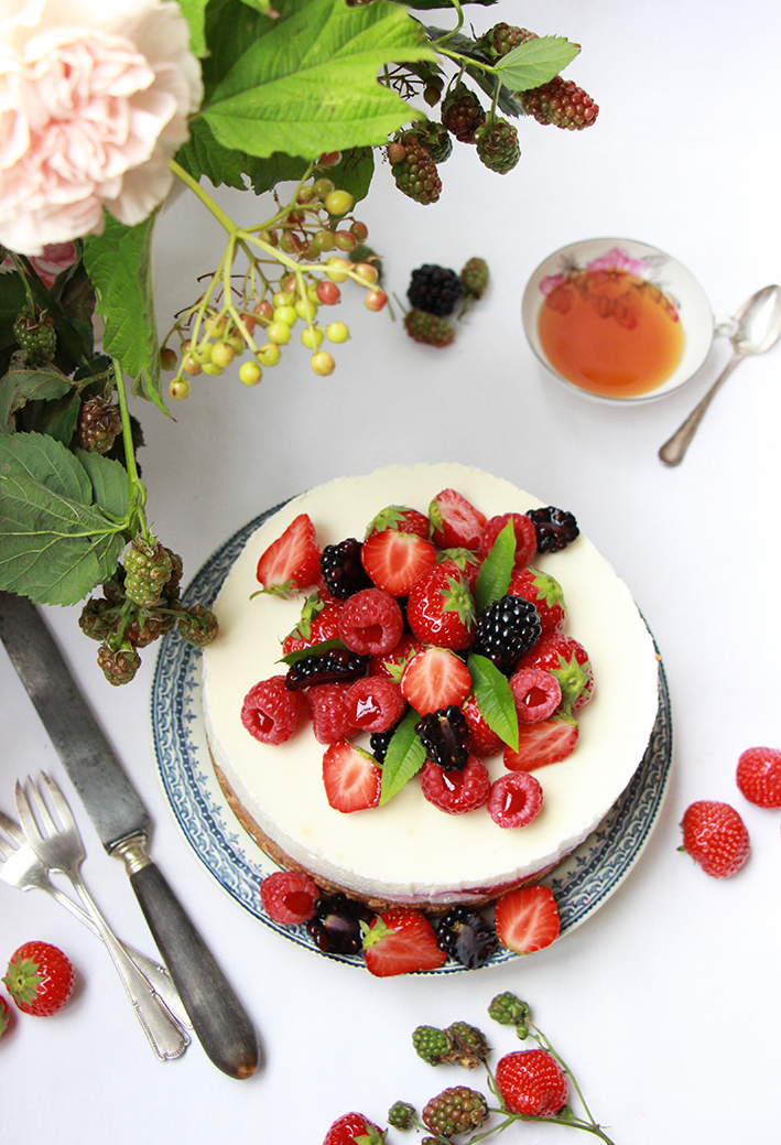 Cheesecake aérien au fruits rouges, sans cuisson – Devorezmoi