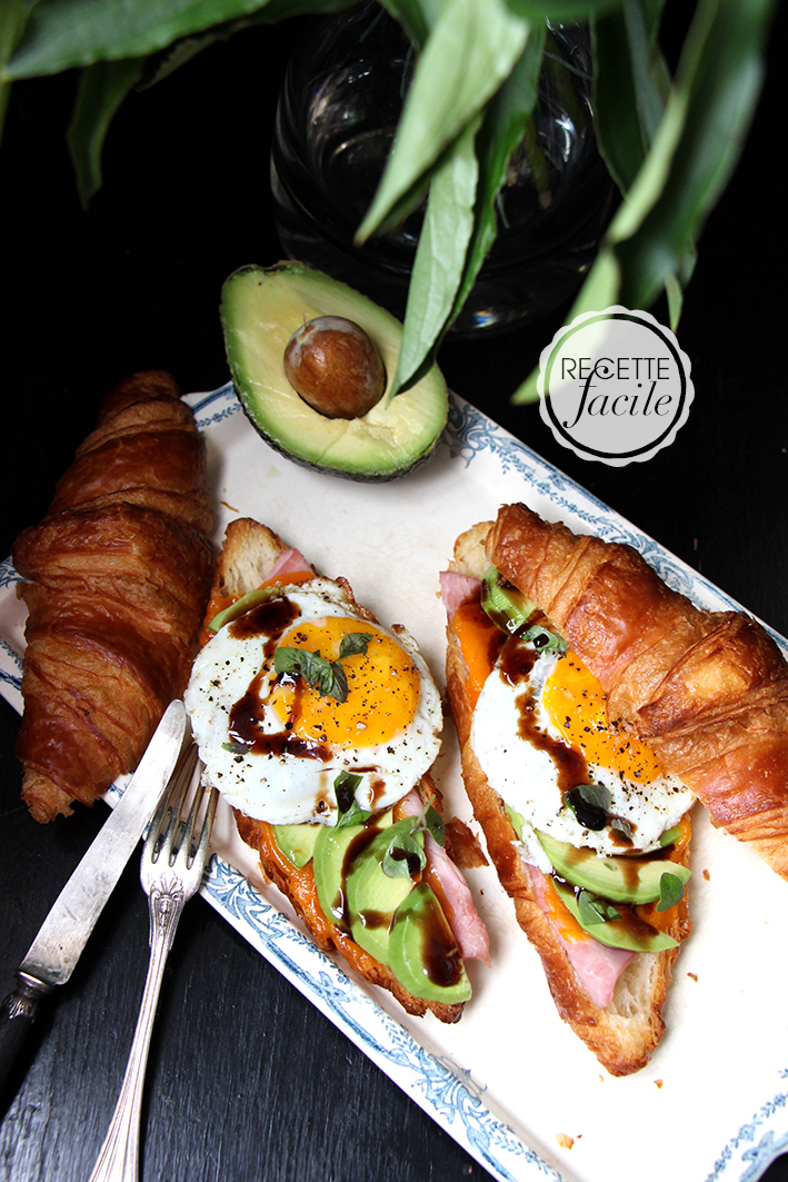 Croissant croque-madame – Devorezmoi